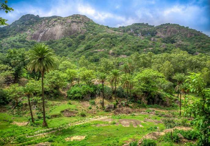 Enthralling 9 Nights 10 Days Mount Abu Tour Package