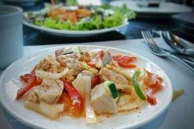 Philippines Food: 10 Traditional Dishes That Every Traveler Must-Try At Least Once - IMP WORLD