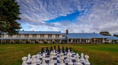 10 New Zealand Beach Resorts: All About Sunbathing & Water Sports - IMP ...