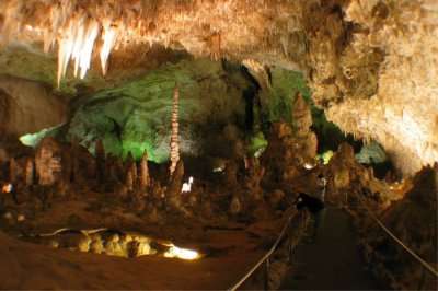 10 Famous Caves In The World For Every Kind Of Explorer
