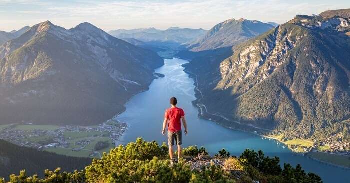 A Guide For Skydiving In Austria For A Fun Experience In 2022