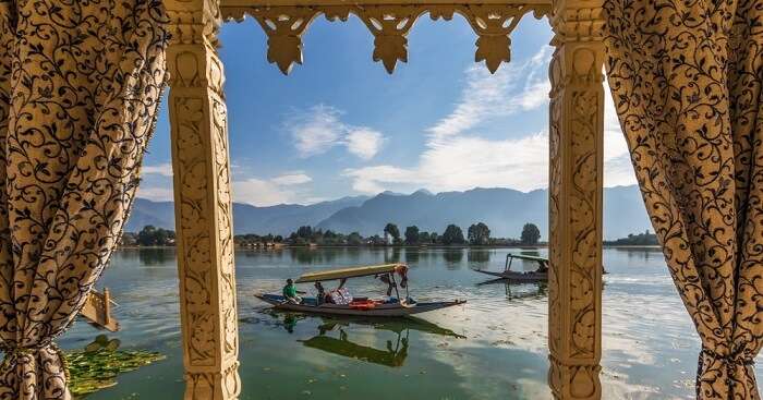 Kashmir In September: Weather, Places, How to Reach, FAQs & More