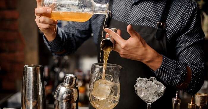 Alexandria Nightlife: 5 Best Places For A Unique Holiday