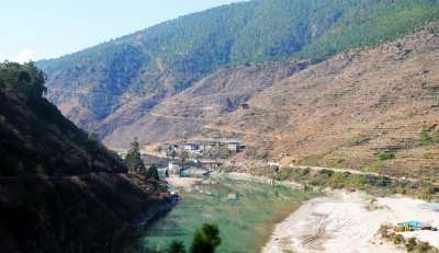 Bhutan Hill Stations: A Ride Into The Most Picturesque Landscapes - IMP ...