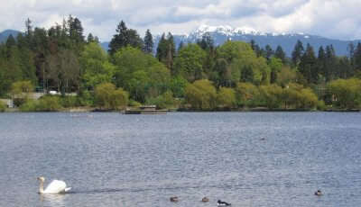 8 Breathtakingly Beautiful Vancouver Lakes That Are A Must-Visit!