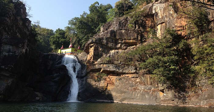Devkund Waterfall: A Guide That Will Definitely Come In Handy