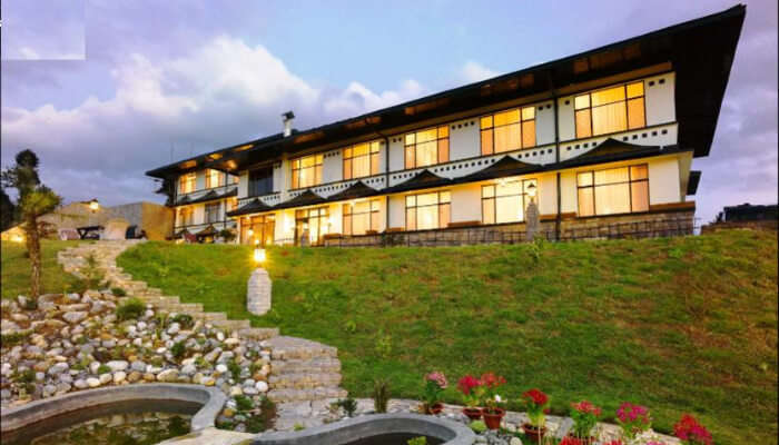 10 Pelling Hotels That Assure Efficient Services For A Stay In 2022
