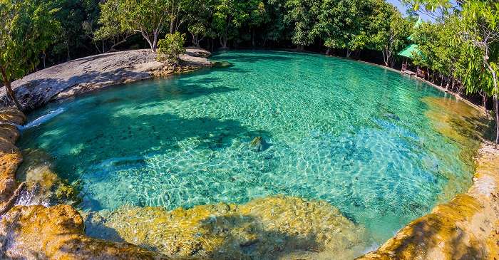 Emerald Pool Krabi Is The Perfect Natural Wonder To Witness