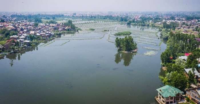Nigeen Lake Offers An Unforgettable Experience In Srinagar