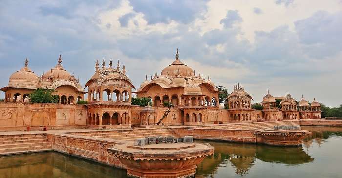 Radha Kund In Mathura Offers A Holy Place To The Devotees