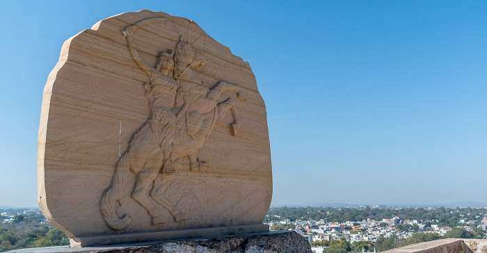 Samthar Fort Tour With A Guide To Jhansi’s Historical Legacy