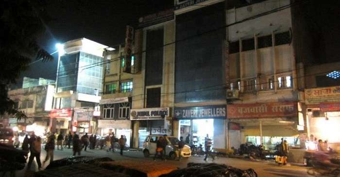 Aminabad Is The Shopping Capital Of Lucknow That You Must Visit