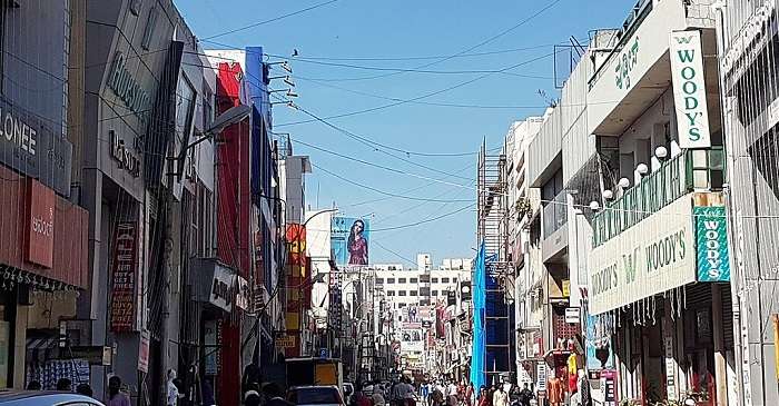 Commercial Street In Bangalore Guide To Fashion And Food In 2026