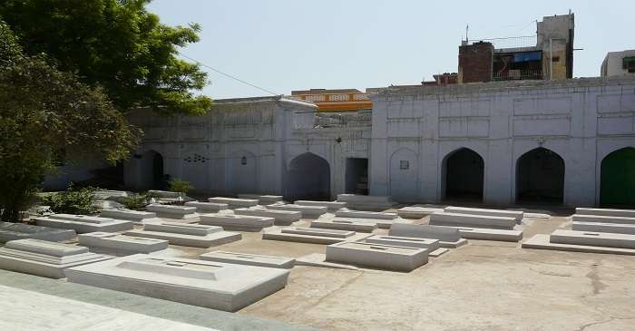 Hijron Ka Khanqah Is Sufi Spiritual Retreat For Eunuchs In 2025