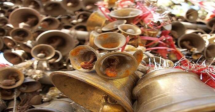 Alopi Mata Mandir Offers A Divine Retreat In Uttar Pradesh In 2025