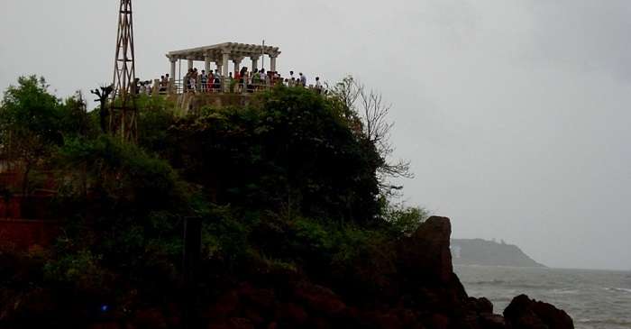 Dona Paula Viewpoint Is A Scenic Spot In Goa To Visit In 2025