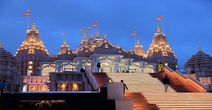 Dubai Mandir | Entry Fee, Location & Timings 2026